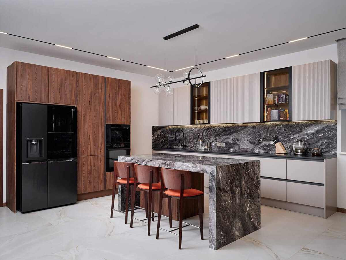 Custom Kitchens & Cabinets – Designed to Fit Your Space